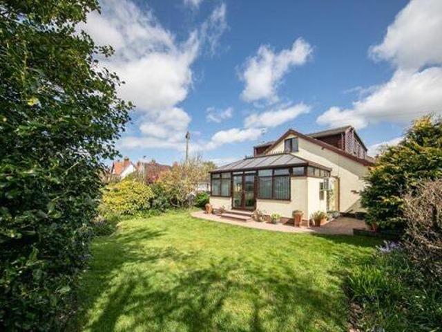 4 Bedroom Bungalow For Sale In Moorway