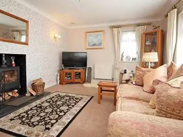 4 Bedroom Bungalow For Sale In Nant Bychan, Moelfre, Isle Of A.