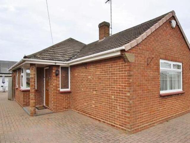 4 Bedroom Bungalow For Sale In Spalding