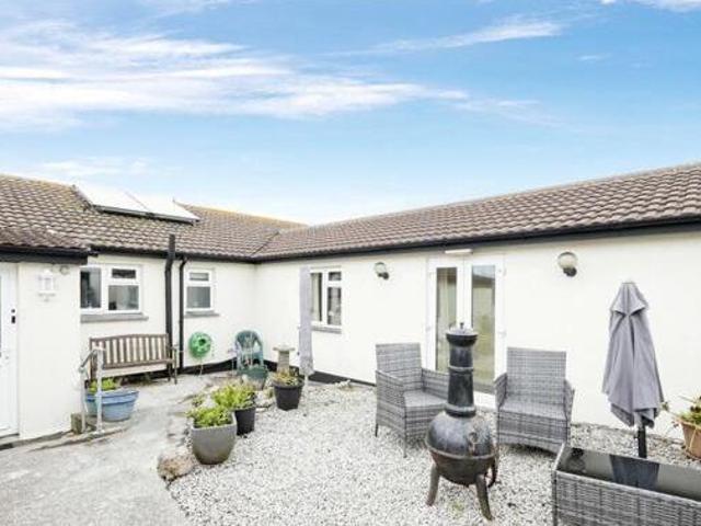 4 Bedroom Bungalow For Sale In Penzance, Cornwall