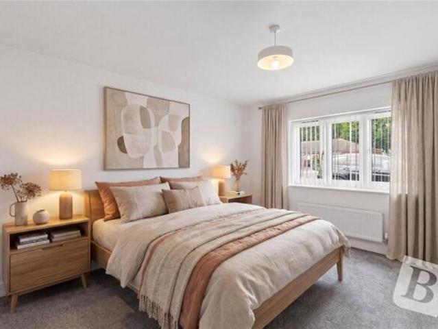 4 bedroom bungalow for sale in Regent Way, Brentwood, Essex, CM14