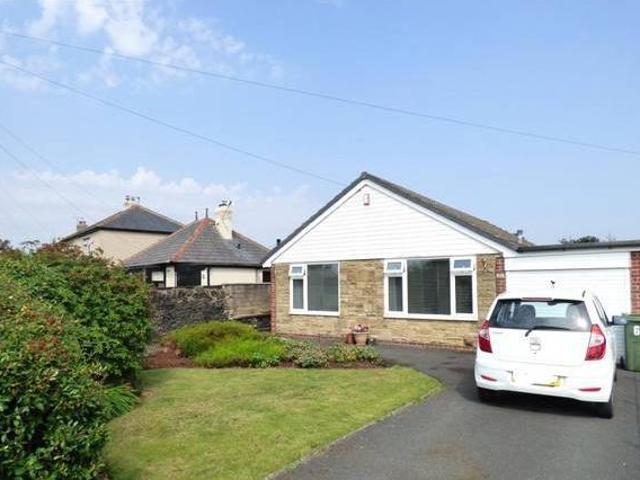 4 bedroom bungalow for sale in Westfield Lane Scholes Cleckheaton BD19 BD19