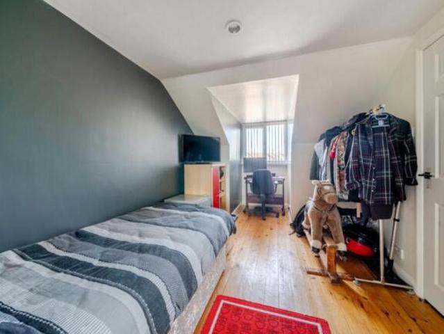 4 bedroom bungalow for sale in The Downs, Nottingham, Nottinghamshire, NG11