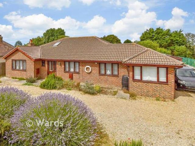 4 Bedroom Bungalow Kent Kent LS101678599