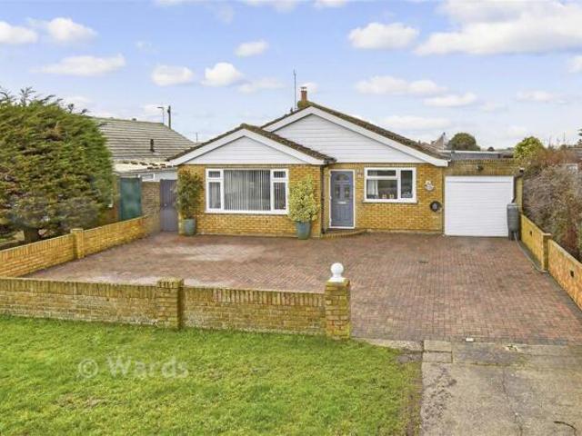 4 Bedroom Bungalow Kent Kent LS101743303