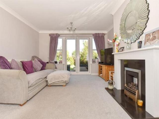 4 Bedroom Bungalow Kent Kent 100649314