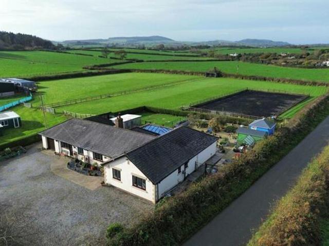 4 Bedroom Bungalow Holywell Flintshire 99571846
