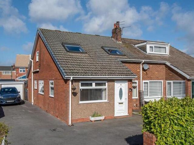 4 Bedroom Bungalow Lancs Lancashire LS100649049