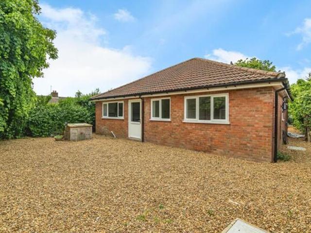 4 Bedroom Bungalow Norwich Norfolk 100649242