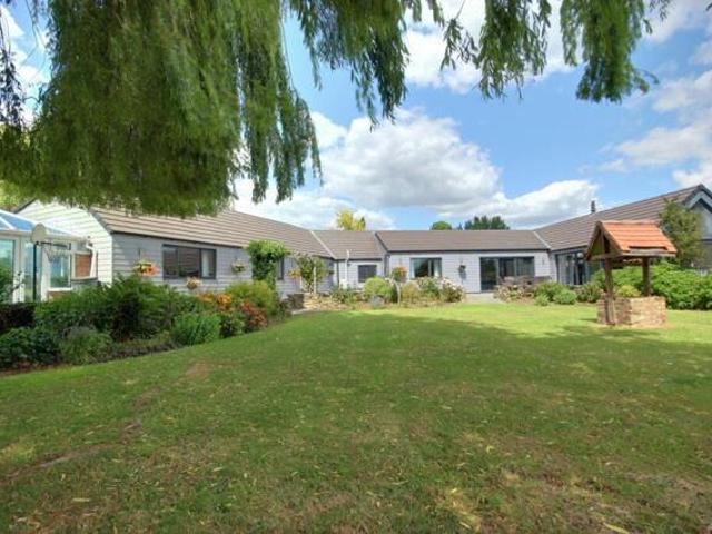 4 Bedroom Bungalow North Yorkshire North Yorkshire 99237304