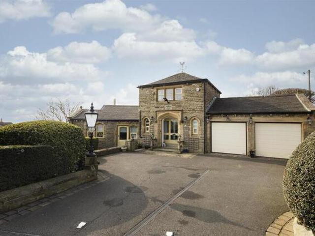 4 Bedroom Bungalow North Yorkshire North Yorkshire LS101168348