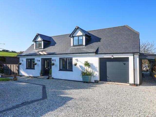 4 Bedroom Bungalow Saint Austell Cornwall 101060023