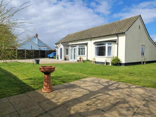 4 Bedroom Bungalow Stowmarket Suffolk LS101278188