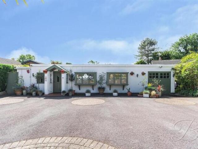 4 Bedroom Bungalow Ravenshead Ravenshead 100786554