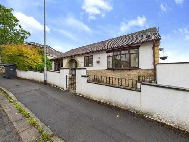4 Bedroom Bungalow Weston Super Mare North Somerset 98233274