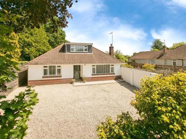 4 Bedroom Bungalow Wimborne Dorset LS100132437