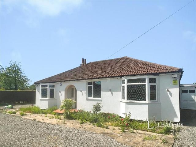 4 bedroom bungalow to rent