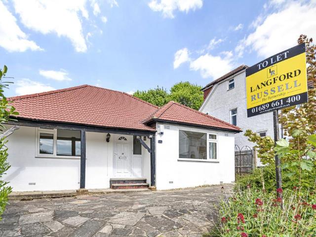 4 bedroom bungalow to rent
