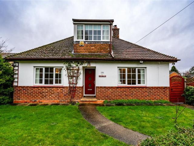 4 bedroom bungalow to rent