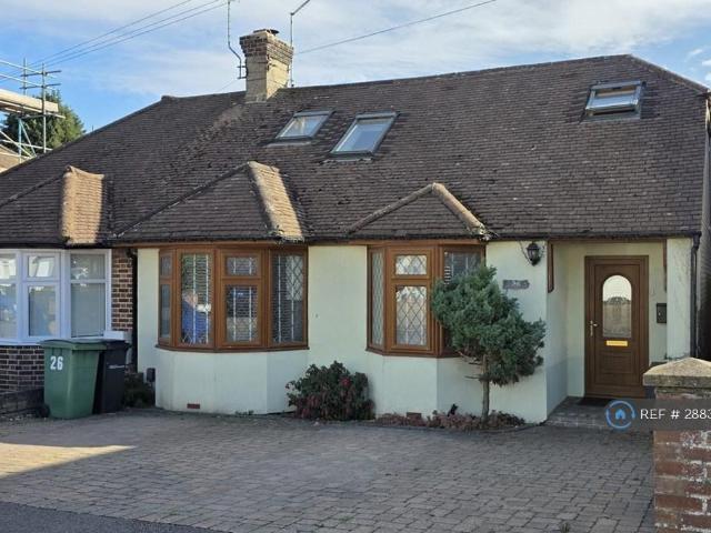 4 bedroom bungalow to rent