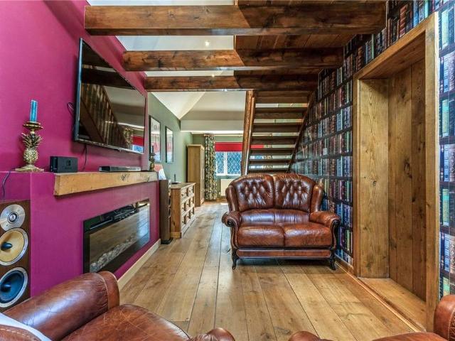 4 bedroom bungalow to rent