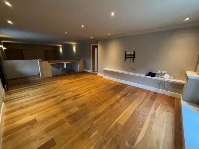 4 bedroom bungalow to rent