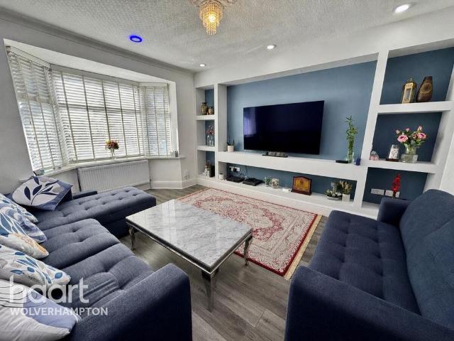 4 bedroom bungalow to rent
