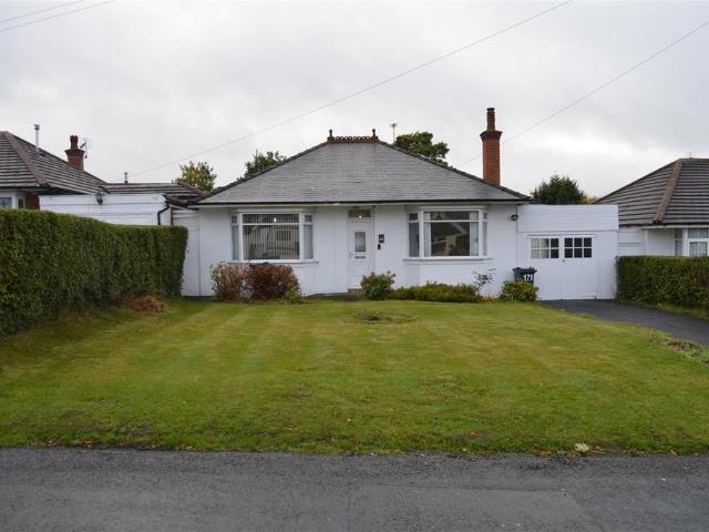 4 bedroom bungalow to rent