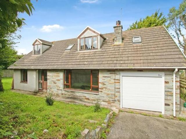 4 Bedroom Bungalow Truro Cornwall 99380676