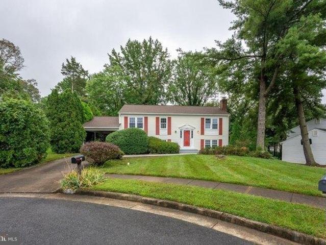 4 bedroom, Burke VA 22015 89802294