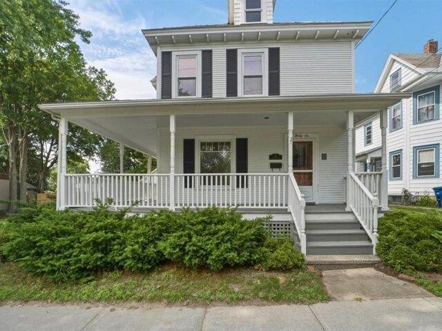 4 bedroom, Burlington VT 05401 103931888