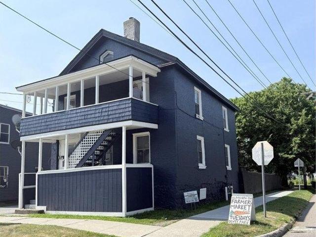 4 bedroom, Burlington VT 05401 104540485
