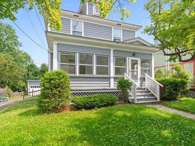 4 bedroom, Burlington VT 05401 104850912