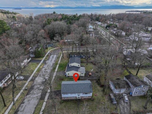 4 bedroom, Burlington VT 05408 102564991