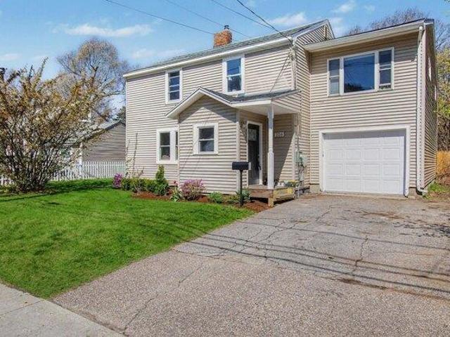 4 bedroom, Burlington VT 05408 104481674