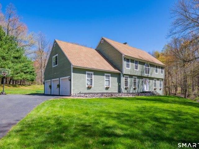 4 bedroom, Burlington CT 06013 102211764