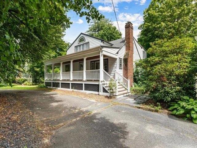 4 bedroom, Burlington MA 01803 104920891