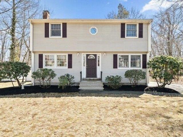 4 bedroom, Burlington MA 01803 LS102475381