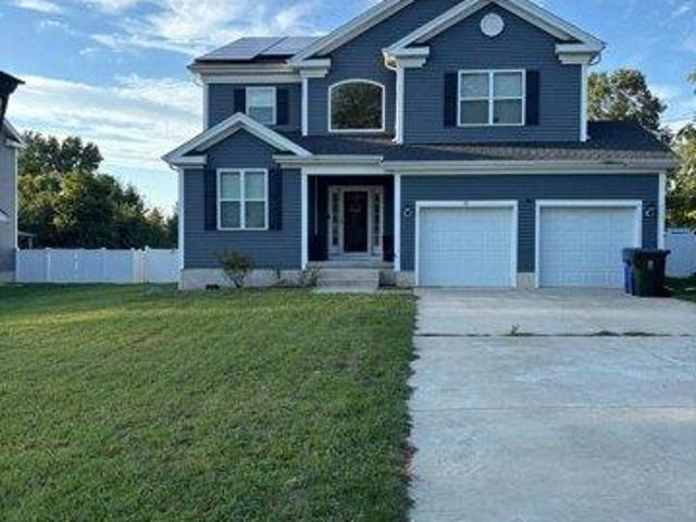 4 bedroom, Burlington NJ 08016 102317396