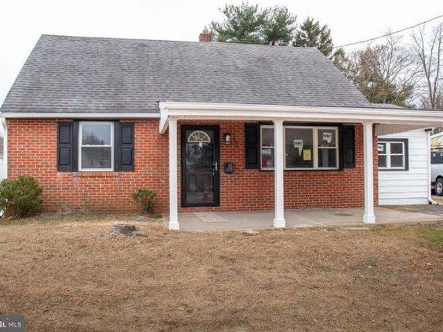 4 bedroom, Burlington NJ 08016 102318440
