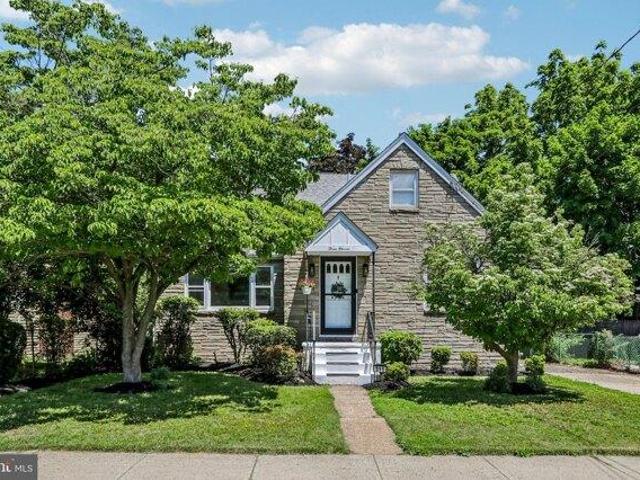 4 bedroom, Burlington NJ 08016 103624819
