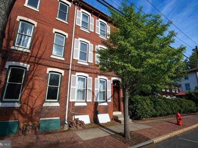 4 bedroom, Burlington NJ 08016 105205166