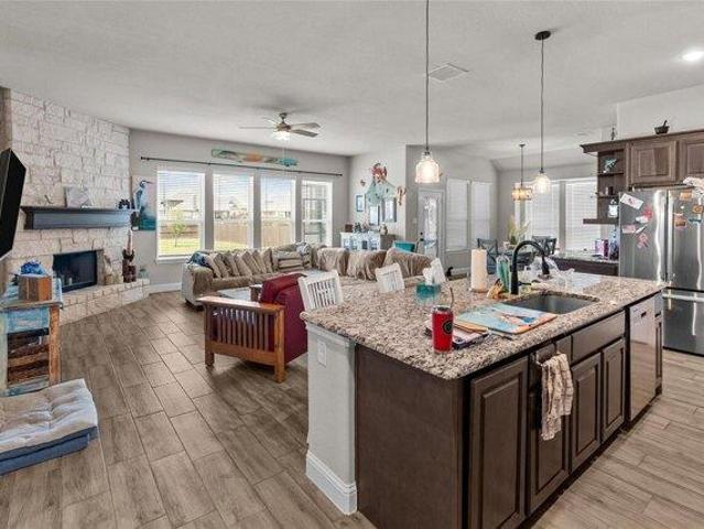 4 bedroom, Godley TX 76044 LS95167577