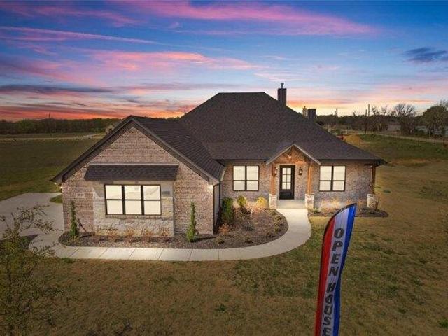 4 bedroom, Godley TX 76044 LS95167604