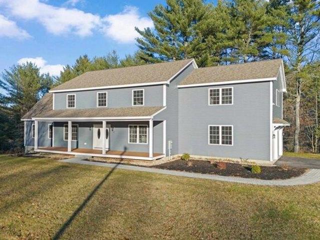4 bedroom, Goffstown NH 03045 102475474