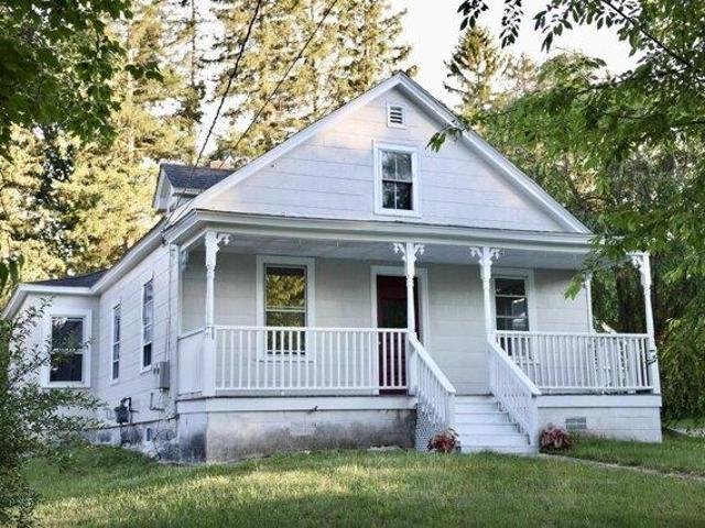 4 bedroom, Goffstown NH 03045 104543893