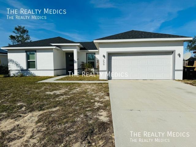 4 Bedroom Gorgeous Poinciana Home!