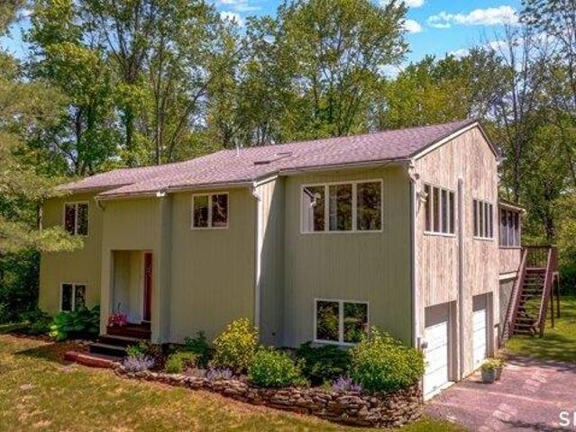 4 bedroom, Goshen CT 06756 104189853