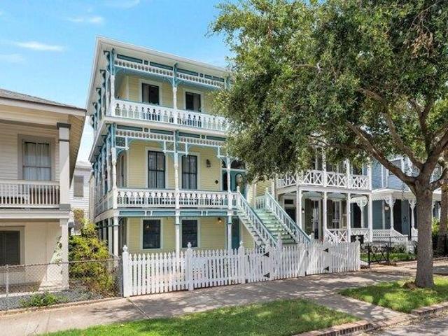 4 bedroom, Galveston TX 77550 LS94108730
