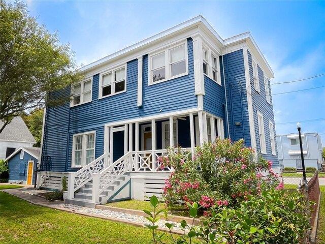 4 bedroom, Galveston TX 77550 LS94157225